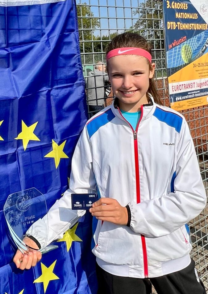 Anna Baron siegt beim Eurotransit Jugendturnier - Merkert Tennisakademie